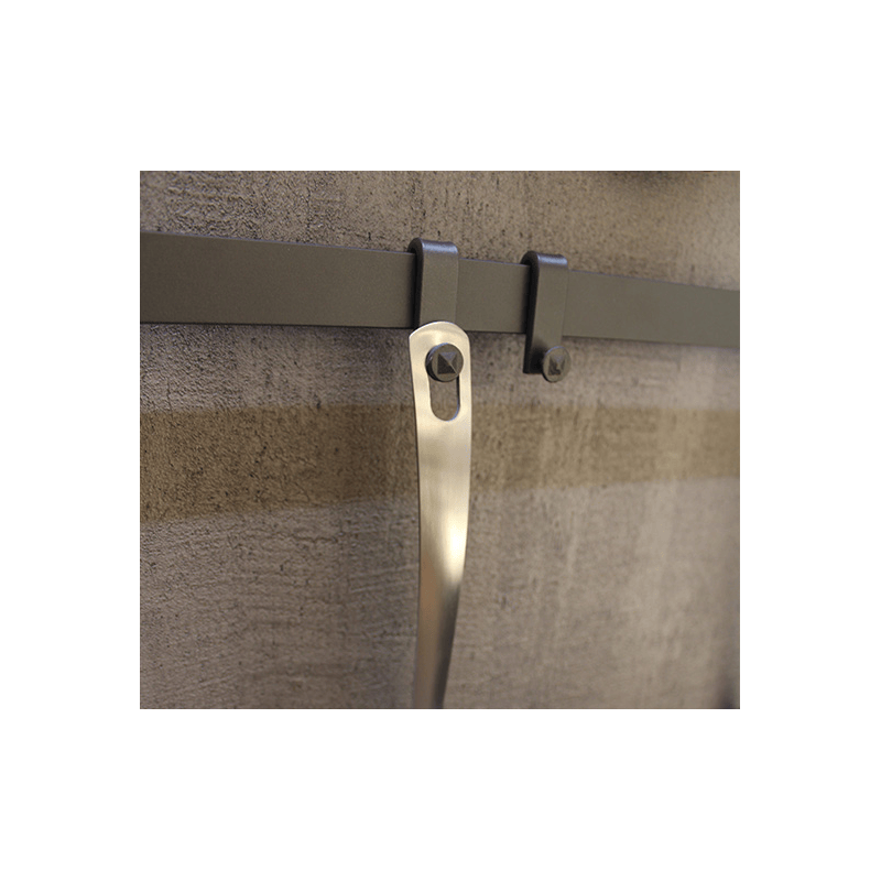 Profil mit Haken um Regal aufzuhängen / Schwarzer Graphit